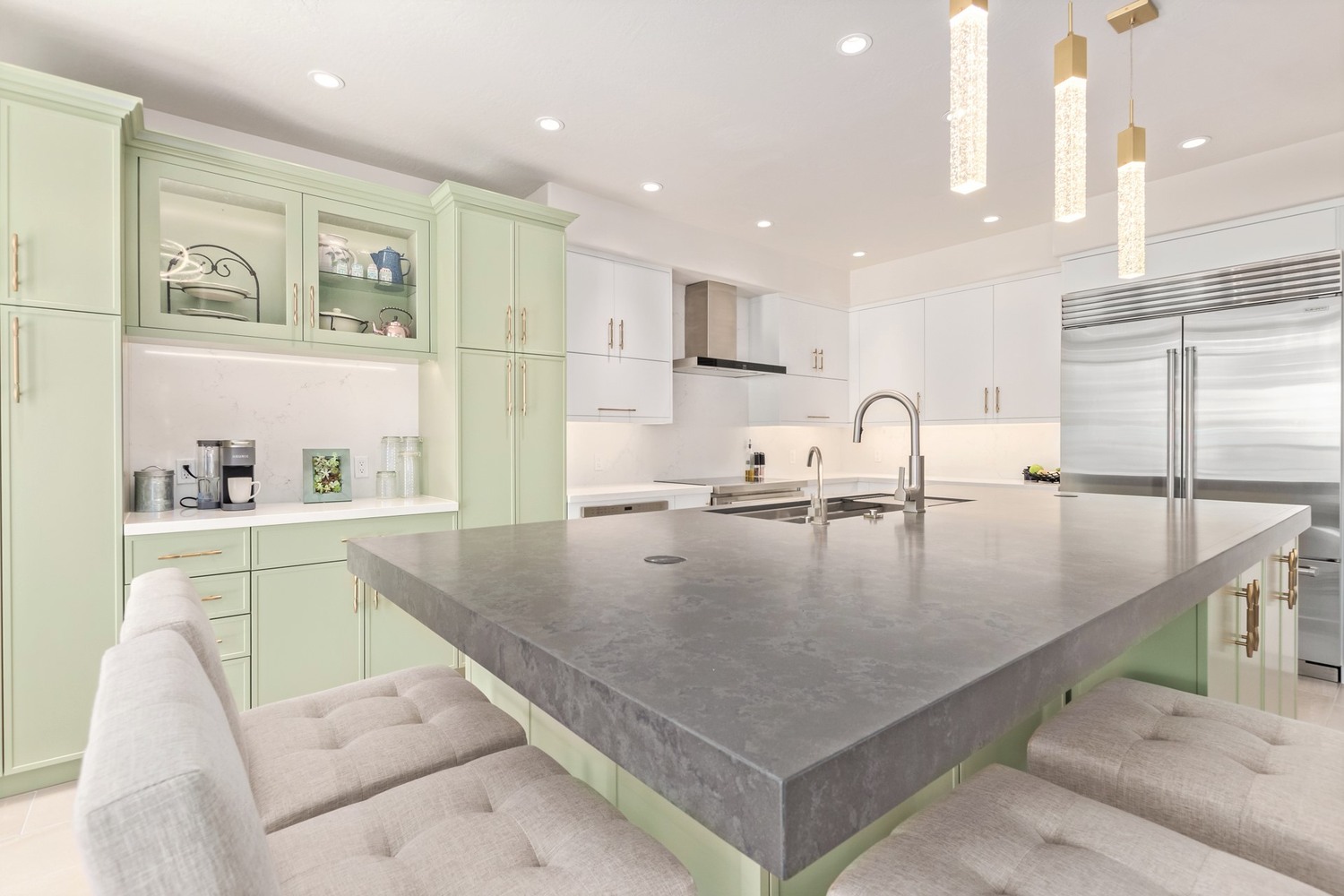 Aging in Place Kitchen Design Tips for Greater Phoenix Area Homeowners